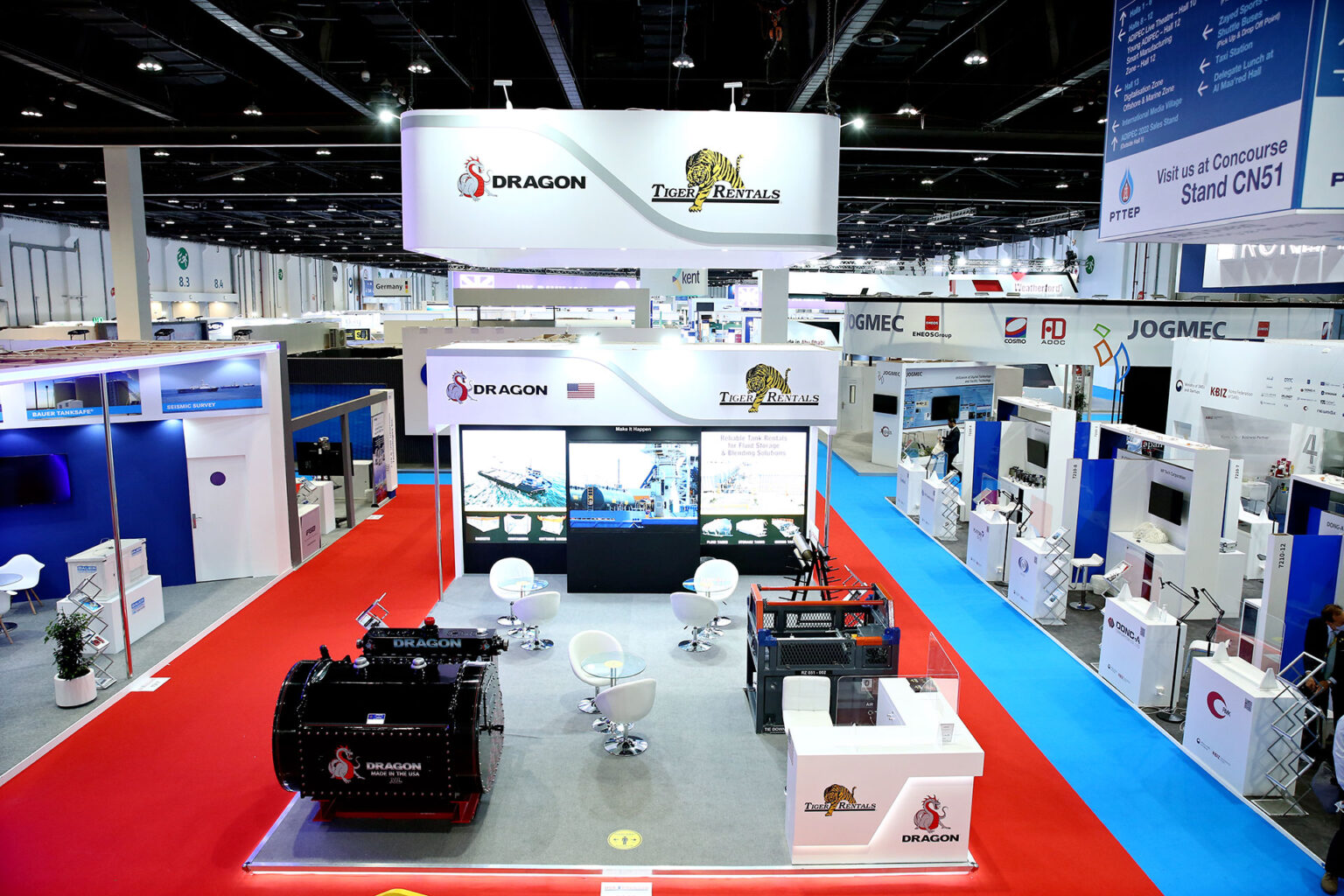 How to Use Screens and Displays to Enhance Your Trade Show Booth - Spectrum